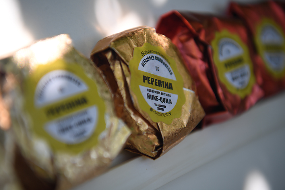 Y un día… la peperina se hizo alfajor